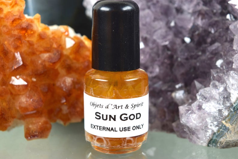 Sun God Oil – Objets d'Art & Spirit